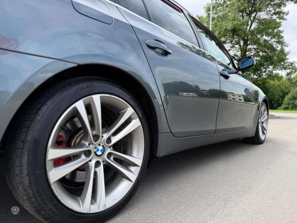 BMW 525 2006 Kauņa, ar dzinēja tilpumu 2.50 L un nobraukumu 399 tūkst. km par 3500 €, foto 7 vietnē AUTOMOTO.COM.LV