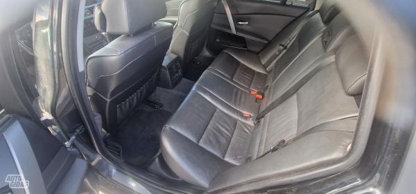 BMW 525 2006 in Kaunas, with an engine capacity of 2.50 L and mileage of 373 thousand km for 2000 €, photo 8 on AUTOMOTO.COM.LV
