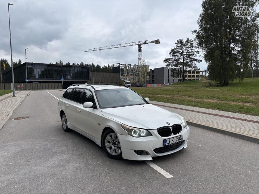 BMW 525 2006 Viļņa, ar dzinēja tilpumu 2.50 L un nobraukumu 450 tūkst. km par 1450 €, foto 1 vietnē AUTOMOTO.COM.LV
