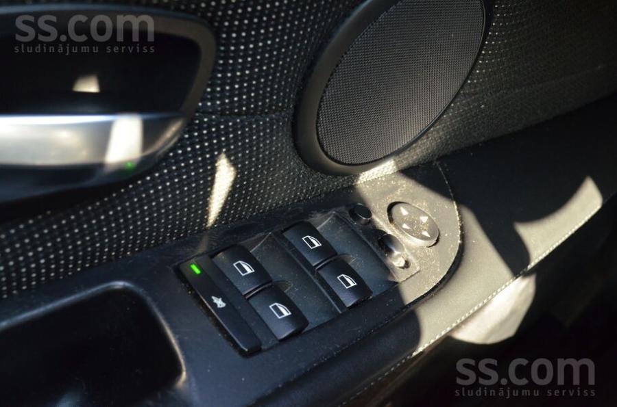 BMW 525 2007 in Ventspils, with an engine capacity of 3.00 L and mileage of 321 thousand km for 3800 €, photo 14 on AUTOMOTO.COM.LV