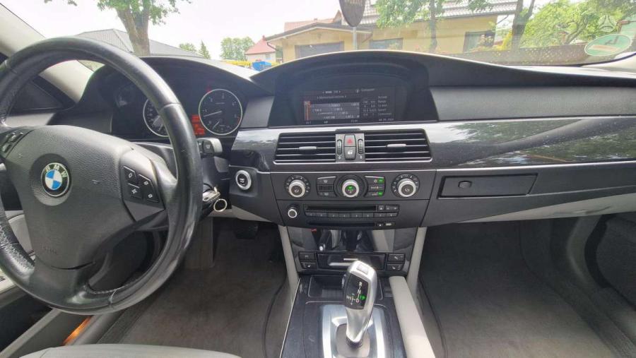 BMW 525 2007 Mažeikiai, ar dzinēja tilpumu 2.99 L un nobraukumu 295 tūkst. km par 3150 €, foto 11 vietnē AUTOMOTO.COM.LV