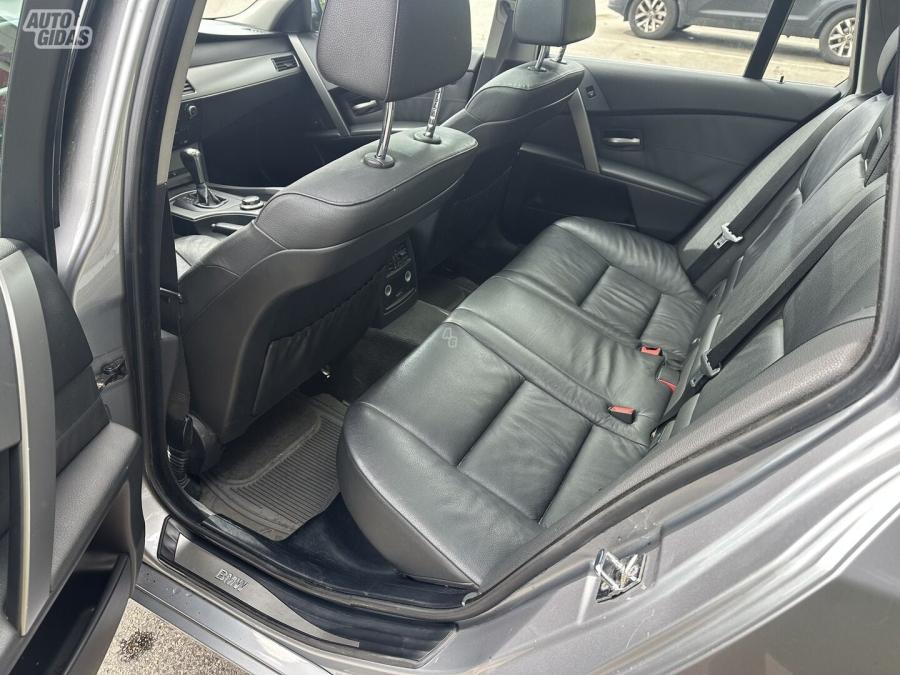 BMW 525 2007 in Birstonas, with an engine capacity of 2.50 L and mileage of 323 thousand km for 2500 €, photo 10 on AUTOMOTO.COM.LV