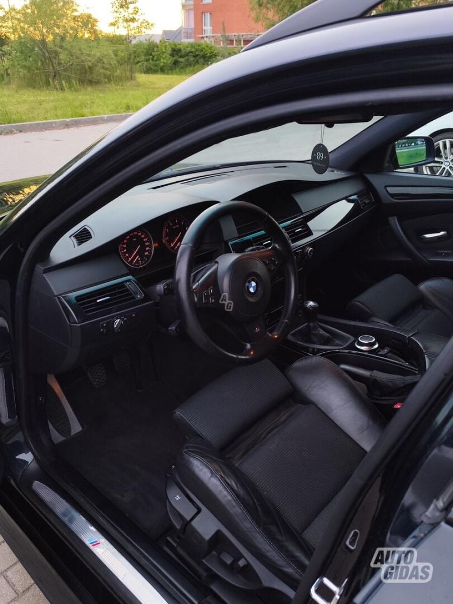 BMW 525 2008 in Klaipeda, with an engine capacity of 3.00 L and mileage of 301 thousand km for 4300 €, photo 6 on AUTOMOTO.COM.LV