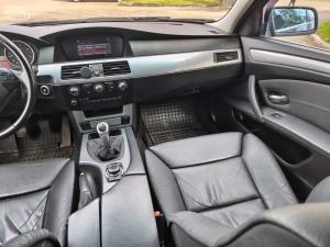 BMW 525 2009 in Siauliai, with an engine capacity of 3.00 L and mileage of 362 thousand km for 3000 €, photo 12 on AUTOMOTO.COM.LV