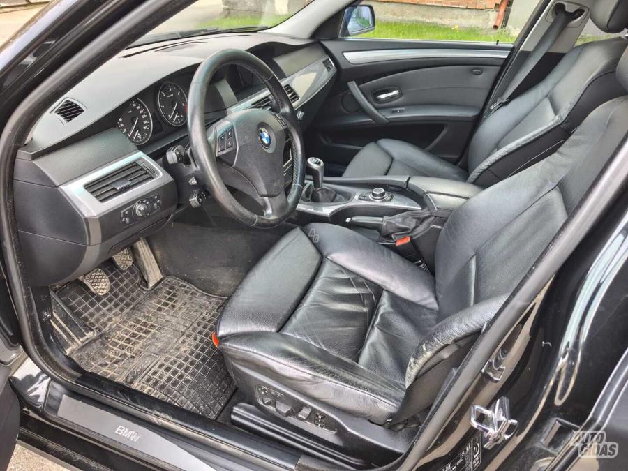 BMW 525 2009 in Siauliai, with an engine capacity of 3.00 L and mileage of 362 thousand km for 3000 €, photo 13 on AUTOMOTO.COM.LV