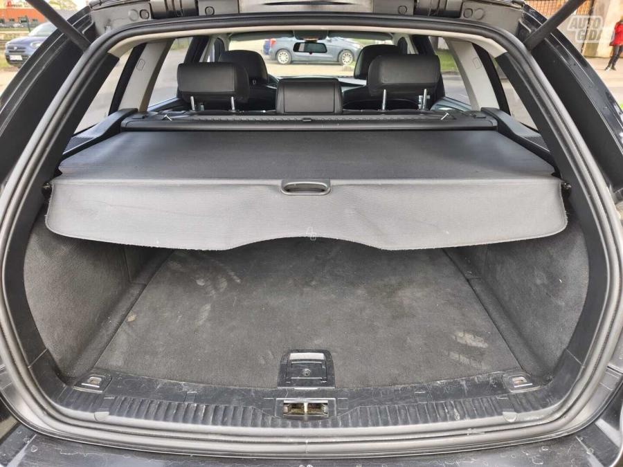 BMW 525 2009 in Siauliai, with an engine capacity of 3.00 L and mileage of 362 thousand km for 3000 €, photo 17 on AUTOMOTO.COM.LV