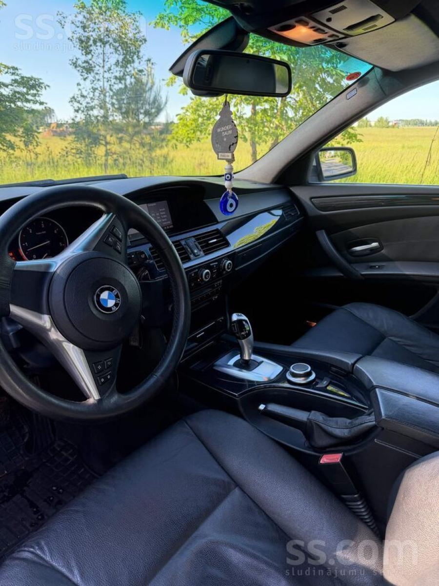 BMW 525 2009 in Riga, with an engine capacity of 3.00 L and mileage of 312 thousand km for 4500 €, photo 6 on AUTOMOTO.COM.LV