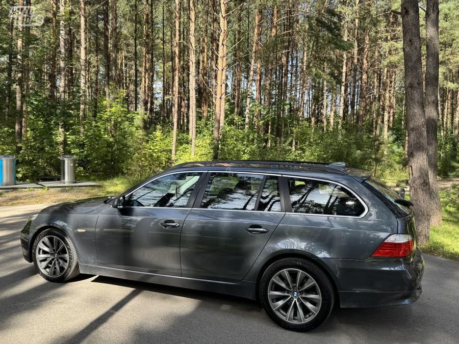 BMW 525 2009 in Vilnius, with an engine capacity of 3.00 L and mileage of 390 thousand km for 3899 €, photo 8 on AUTOMOTO.COM.LV