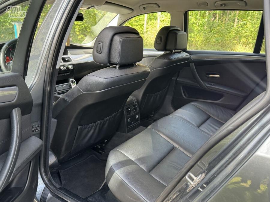 BMW 525 2009 in Vilnius, with an engine capacity of 3.00 L and mileage of 390 thousand km for 3899 €, photo 10 on AUTOMOTO.COM.LV