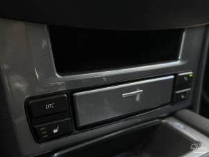 BMW 525 2009 in Vilnius, with an engine capacity of 3.00 L and mileage of 390 thousand km for 3899 €, photo 16 on AUTOMOTO.COM.LV