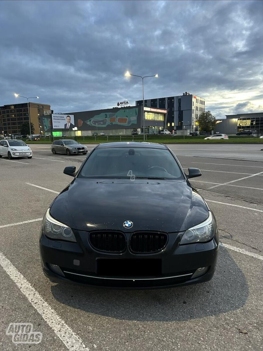 BMW 525 2009 in Kaunas, with an engine capacity of 3.00 L and mileage of 382 thousand km for 4200 €, photo 1 on AUTOMOTO.COM.LV
