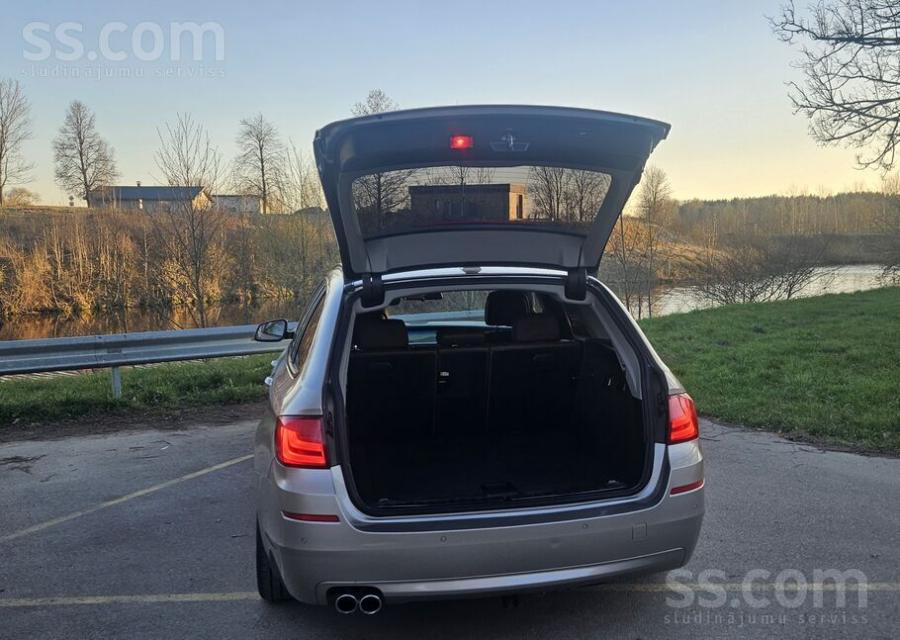 BMW 525 2010 in Riga, with an engine capacity of 3.00 L and mileage of 330 thousand km for 7200 €, photo 9 on AUTOMOTO.COM.LV