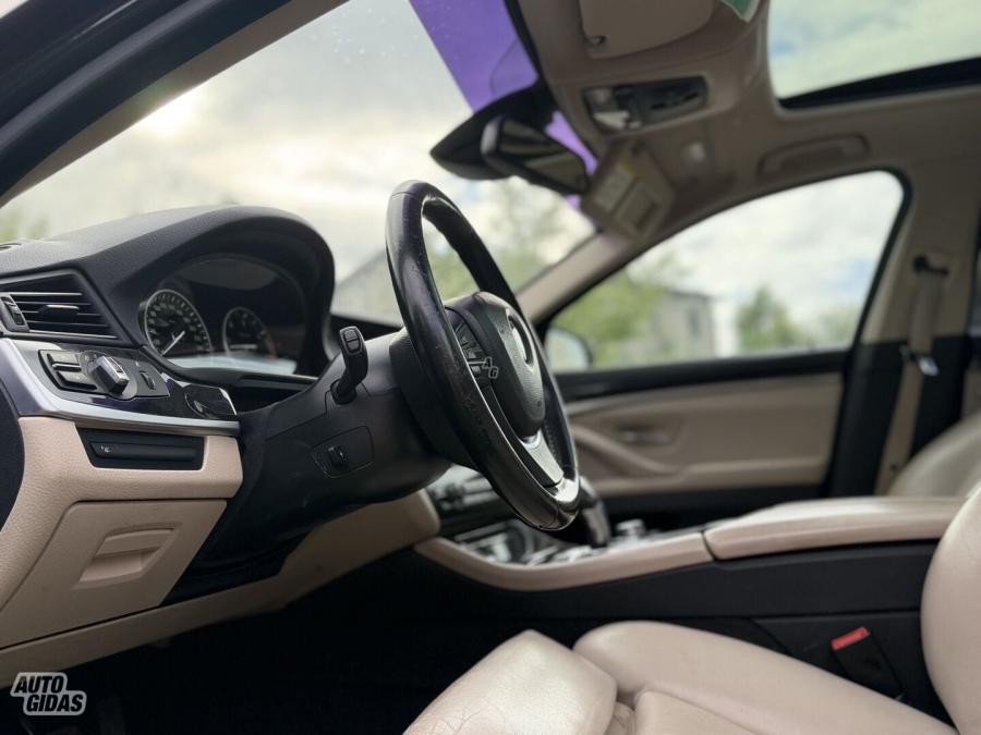 BMW 525 2011 Šauļi, ar dzinēja tilpumu 3.00 L un nobraukumu 310 tūkst. km par 5800 €, foto 13 vietnē AUTOMOTO.COM.LV