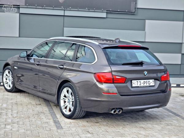 BMW 525 2011 Panevēža, ar dzinēja tilpumu 3.00 L un nobraukumu 290 tūkst. km par 7350 €, foto 7 vietnē AUTOMOTO.COM.LV