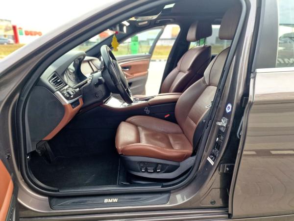 BMW 525 2011 Panevēža, ar dzinēja tilpumu 3.00 L un nobraukumu 290 tūkst. km par 7350 €, foto 9 vietnē AUTOMOTO.COM.LV
