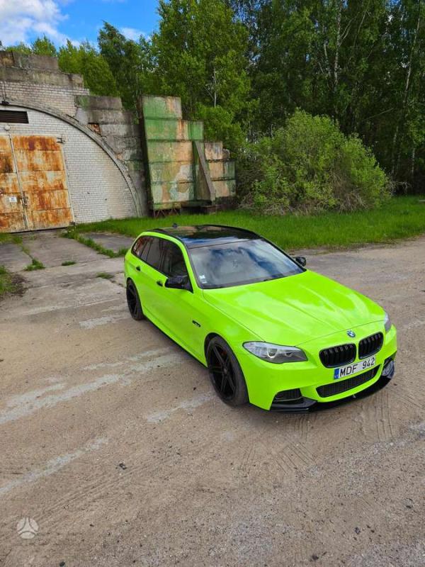 BMW 525 2012 in Siauliai, with an engine capacity of 2.99 L and mileage of 298 thousand km for 8500 €, photo 7 on AUTOMOTO.COM.LV