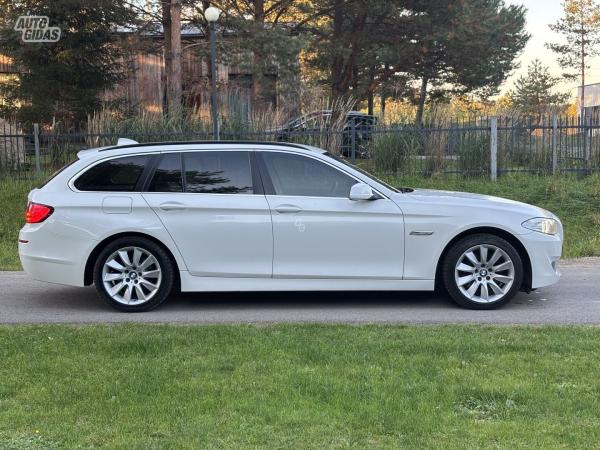 BMW 525 2012 in Vilnius, with an engine capacity of 3.00 L and mileage of 300 thousand km for 7200 €, photo 5 on AUTOMOTO.COM.LV