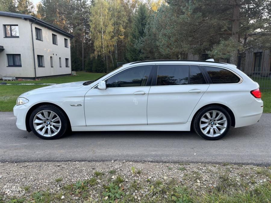 BMW 525 2012 in Vilnius, with an engine capacity of 3.00 L and mileage of 300 thousand km for 7200 €, photo 9 on AUTOMOTO.COM.LV