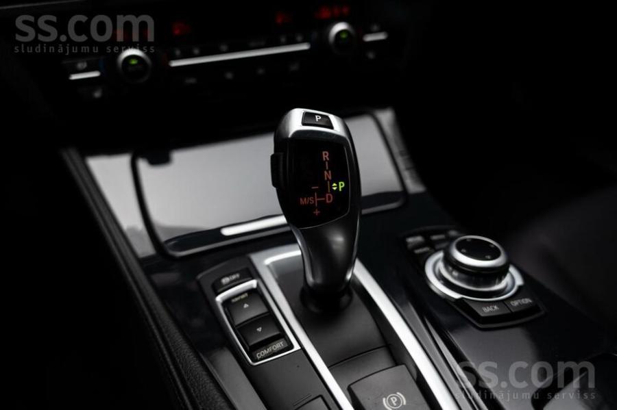 BMW 525 2017 Rīga, ar dzinēja tilpumu 2.00 L un nobraukumu 286 tūkst. km par 10000 €, foto 24 vietnē AUTOMOTO.COM.LV