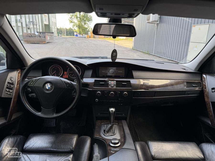 BMW 525 2024 Viļņa, ar dzinēja tilpumu 2.50 L un nobraukumu 375 tūkst. km par 2750 €, foto 7 vietnē AUTOMOTO.COM.LV