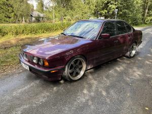 Violets BMW 525 1993 Rapla, ar dzinēja tilpumu 3.00 L un nobraukumu 0 tūkst. km par 8000 €, foto 3 vietnē AUTOMOTO.COM.LV