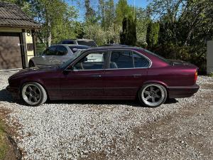 Violets BMW 525 1993 Rapla, ar dzinēja tilpumu 3.00 L un nobraukumu 0 tūkst. km par 8000 €, foto 7 vietnē AUTOMOTO.COM.LV