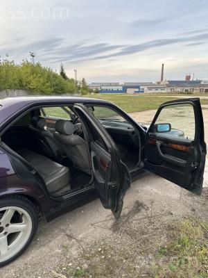 Violet BMW 525 1993 in Riga, with an engine capacity of 2.50 L and mileage of 524 thousand km for 3500 €, photo 11 on AUTOMOTO.COM.LV