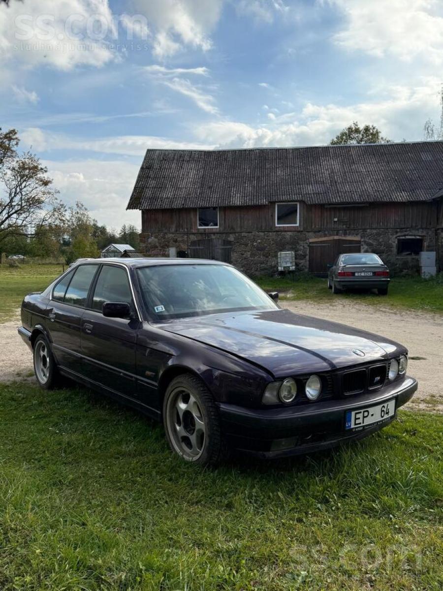 Фиолетовый БМВ 525 1994 в Мадона, объемом двигателя 2.50 л и пробегом 350 тыс. км за 3600 €, фото 7 на AUTOMOTO.COM.LV