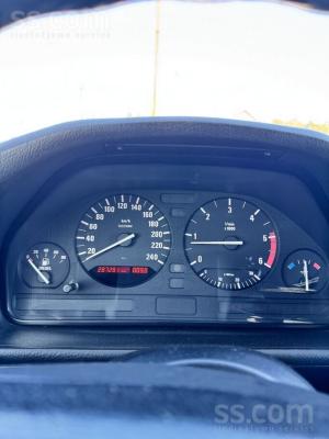 Violets BMW 525 1995 Madona, ar dzinēja tilpumu 2.50 L un nobraukumu 288 tūkst. km par 6800 €, foto 13 vietnē AUTOMOTO.COM.LV
