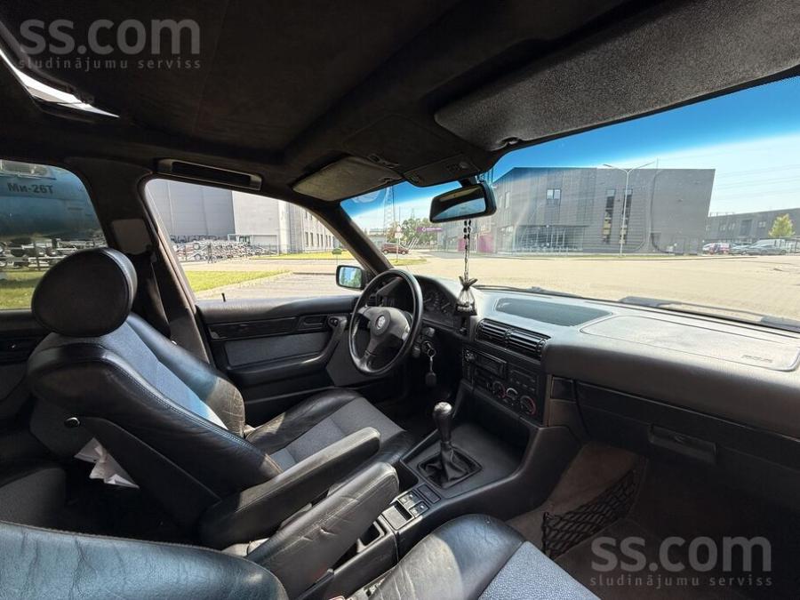 Violet BMW 525 1995 in Cesis, with an engine capacity of 3.00 L and mileage of 322 thousand km for 9900 €, photo 7 on AUTOMOTO.COM.LV