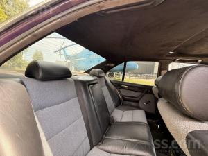 Violet BMW 525 1995 in Cesis, with an engine capacity of 3.00 L and mileage of 322 thousand km for 9900 €, photo 8 on AUTOMOTO.COM.LV