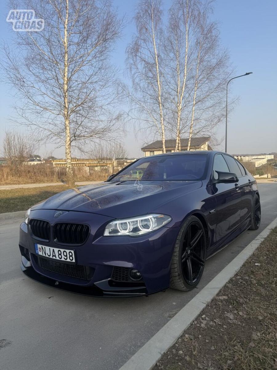 Violet BMW 525 2010 in Vilnius, with an engine capacity of 3.00 L and mileage of 317 thousand km for 11499 €, photo 1 on AUTOMOTO.COM.LV