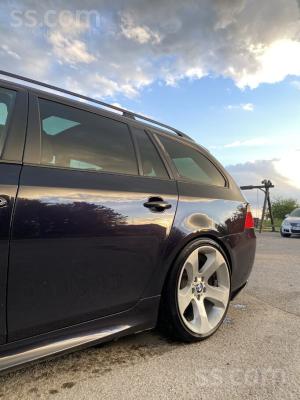 Violets BMW 525 2004 Rīga, ar dzinēja tilpumu 2.50 L un nobraukumu 393 tūkst. km par 4500 €, foto 3 vietnē AUTOMOTO.COM.LV
