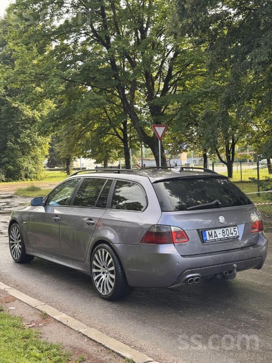 Violet BMW 525 2005 in Riga, with an engine capacity of 2.50 L and mileage of 371 thousand km for 3850 €, photo 7 on AUTOMOTO.COM.LV