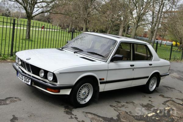 White BMW 525 1986 in Riga, with an engine capacity of 2.50 L and mileage of 216 thousand km for 6500 €, photo 1 on AUTOMOTO.COM.LV