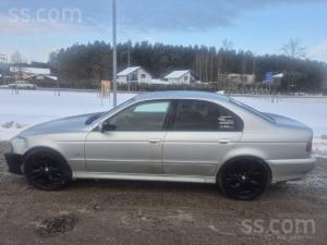 Balts BMW 525 2002 Rīga, ar dzinēja tilpumu 3.00 L un nobraukumu 340 tūkst. km par 1400 €, foto 4 vietnē AUTOMOTO.COM.LV