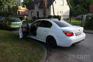 White BMW 525 2005 in Riga, with an engine capacity of 2.50 L and mileage of 0 thousand km for 5100 €, photo 4 on AUTOMOTO.COM.LV