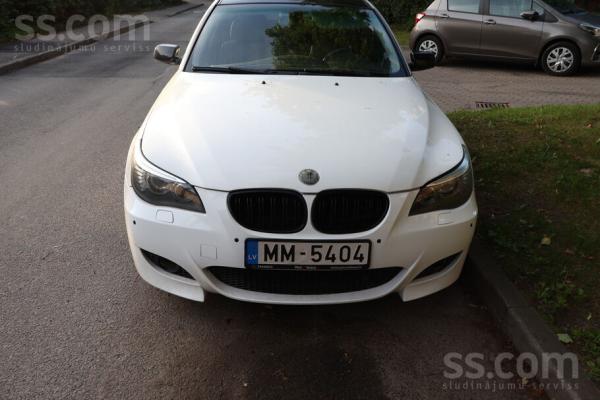 White BMW 525 2005 in Riga, with an engine capacity of 2.50 L and mileage of 0 thousand km for 5100 €, photo 8 on AUTOMOTO.COM.LV
