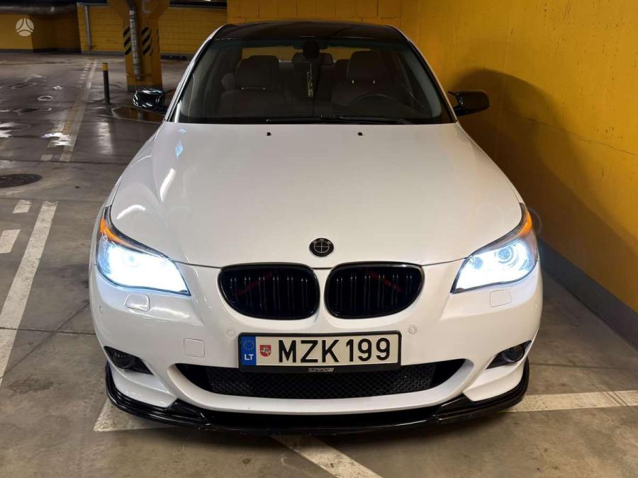 White BMW 525 2006 in Vilnius, with an engine capacity of 2.50 L and mileage of 400 thousand km for 4350 €, photo 5 on AUTOMOTO.COM.LV