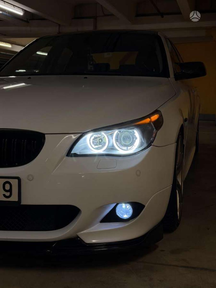 White BMW 525 2006 in Vilnius, with an engine capacity of 2.50 L and mileage of 400 thousand km for 4350 €, photo 7 on AUTOMOTO.COM.LV