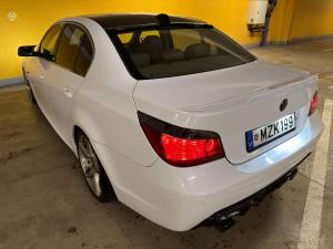 White BMW 525 2006 in Vilnius, with an engine capacity of 2.50 L and mileage of 400 thousand km for 4350 €, photo 15 on AUTOMOTO.COM.LV