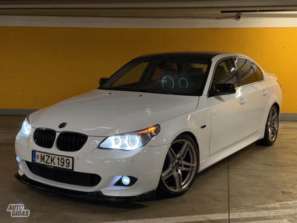 Balts BMW 525 2006 Viļņa, ar dzinēja tilpumu 2.50 L un nobraukumu 400 tūkst. km par 4350 €, foto 4 vietnē AUTOMOTO.COM.LV