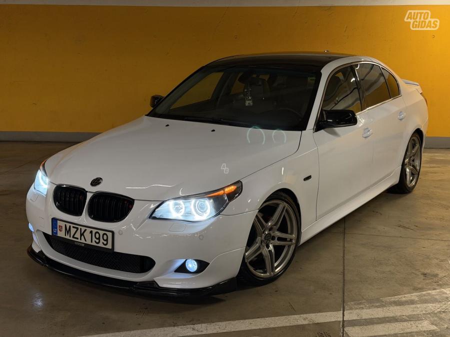 Balts BMW 525 2006 Viļņa, ar dzinēja tilpumu 2.50 L un nobraukumu 400 tūkst. km par 4350 €, foto 5 vietnē AUTOMOTO.COM.LV