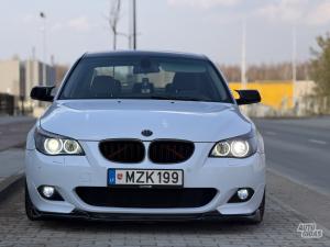 Balts BMW 525 2006 Viļņa, ar dzinēja tilpumu 2.50 L un nobraukumu 405 tūkst. km par 3999 €, foto 11 vietnē AUTOMOTO.COM.LV
