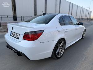 White BMW 525 2006 in Vilnius, with an engine capacity of 2.50 L and mileage of 403 thousand km for 3950 €, photo 9 on AUTOMOTO.COM.LV