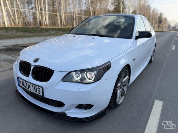 White BMW 525 2006 in Vilnius, with an engine capacity of 2.50 L and mileage of 403 thousand km for 3950 €, photo 10 on AUTOMOTO.COM.LV