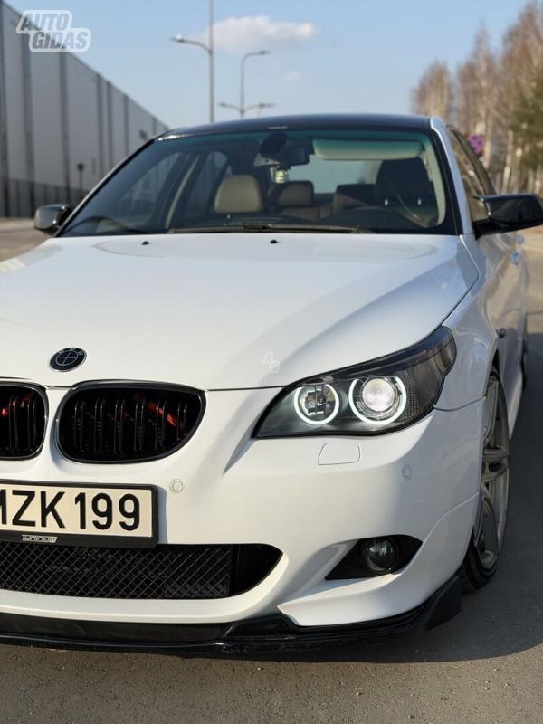 White BMW 525 2006 in Vilnius, with an engine capacity of 2.50 L and mileage of 399 thousand km for 3799 €, photo 3 on AUTOMOTO.COM.LV