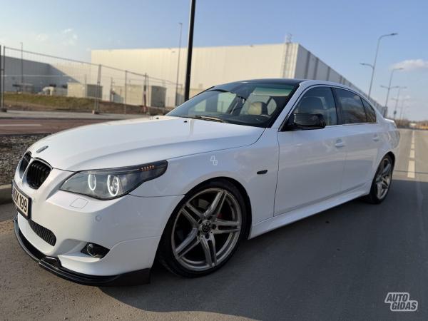 White BMW 525 2006 in Vilnius, with an engine capacity of 2.50 L and mileage of 399 thousand km for 3799 €, photo 4 on AUTOMOTO.COM.LV