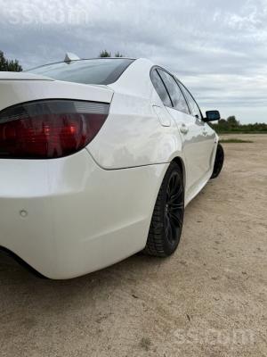 Balts BMW 525 2006 Rīga, ar dzinēja tilpumu 2.50 L un nobraukumu 370 tūkst. km par 6200 €, foto 8 vietnē AUTOMOTO.COM.LV