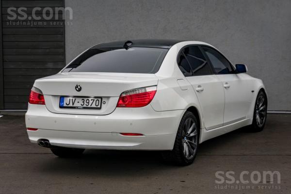 Balts BMW 525 2007 Rīga, ar dzinēja tilpumu 2.50 L un nobraukumu 0 tūkst. km par 5000 €, foto 4 vietnē AUTOMOTO.COM.LV